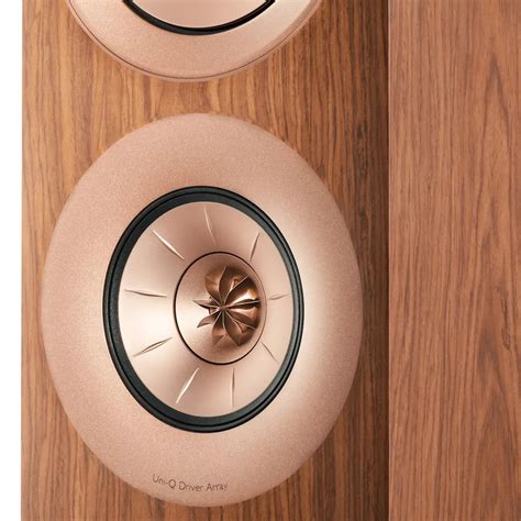 KEF R5 - напольная акустика | Купить в магазине Аудиомания