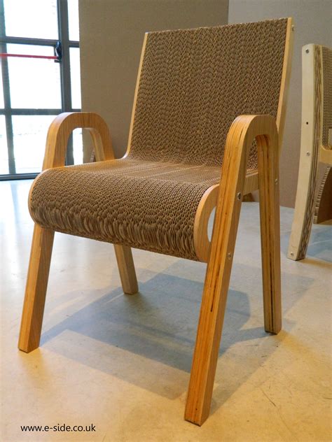 Less Chair, Cardboard and FSC Wood, by Giorgio Caporaso for Lessmore ...