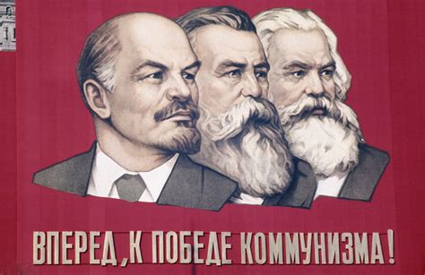 Искусство и идеология - 35 плакатов с коммунистической пропагандой