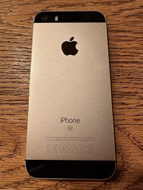 IPhone SE (64GB) | Kaufen auf Ricardo