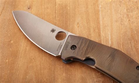 Personalized Spyderco Spydiechef – UN12Magazine