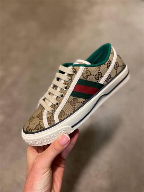 Женские коричневые тканевые текстильные кеды gucci tennis 1977 с узором ...