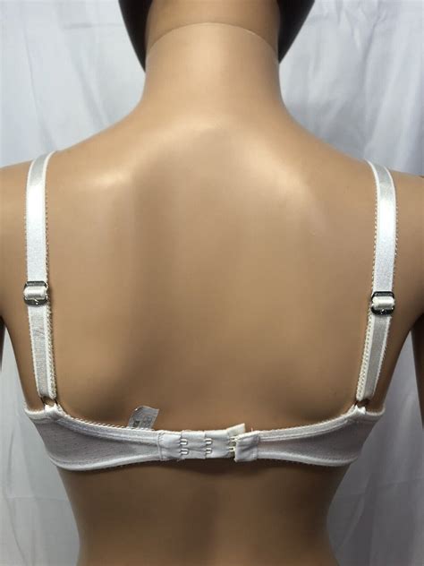Wonderbra Women's Bra Size 85 C Color White New | eBay