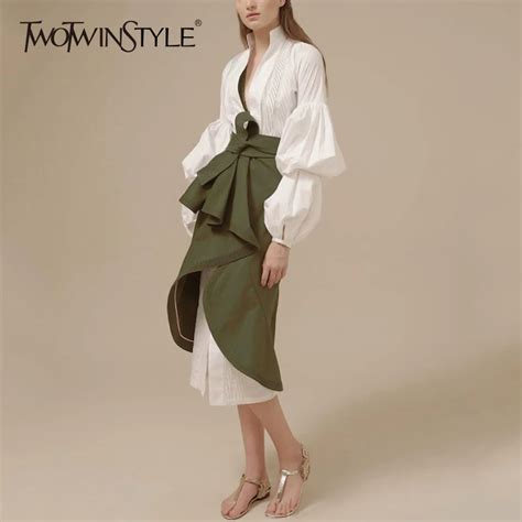 TWOTWINSTYLE юбка комплект из двух предметов Женский V образным вырезом ...