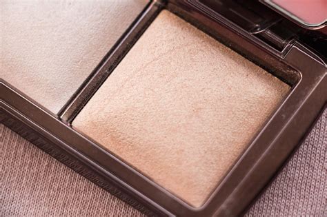 Пудра - Хайлайтер - Бронзер Hourglass Ambient Lighting Palette - Beauty ...