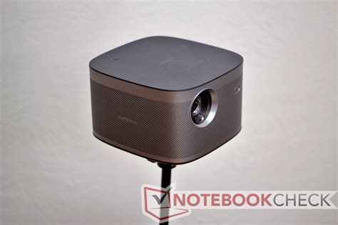 Xgimi Horizon hands-on: Potent home projector for first-timers ...