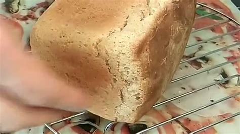 Пшеничный хлеб на ржаной закваске