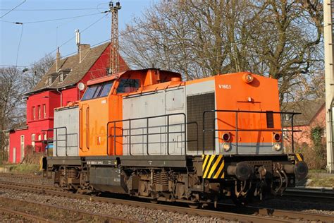 LaS 203 012 (ex hvle V160.01) am 11.3.14 als Lz in Ratingen-Lintorf ...