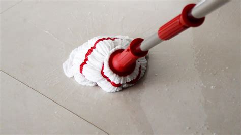3 Ways to Clean a Floor - wikiHow