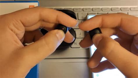Xiaomi Redmi Airdots не сопрягаются между собой что делать?